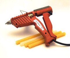 POLYGUN 220V COMPLETA CAJA/01